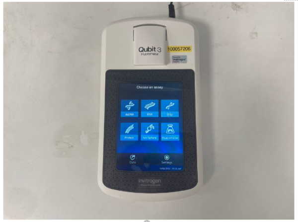 Qubit 3 Fluorometer – St John's Island National Marine Laboratory