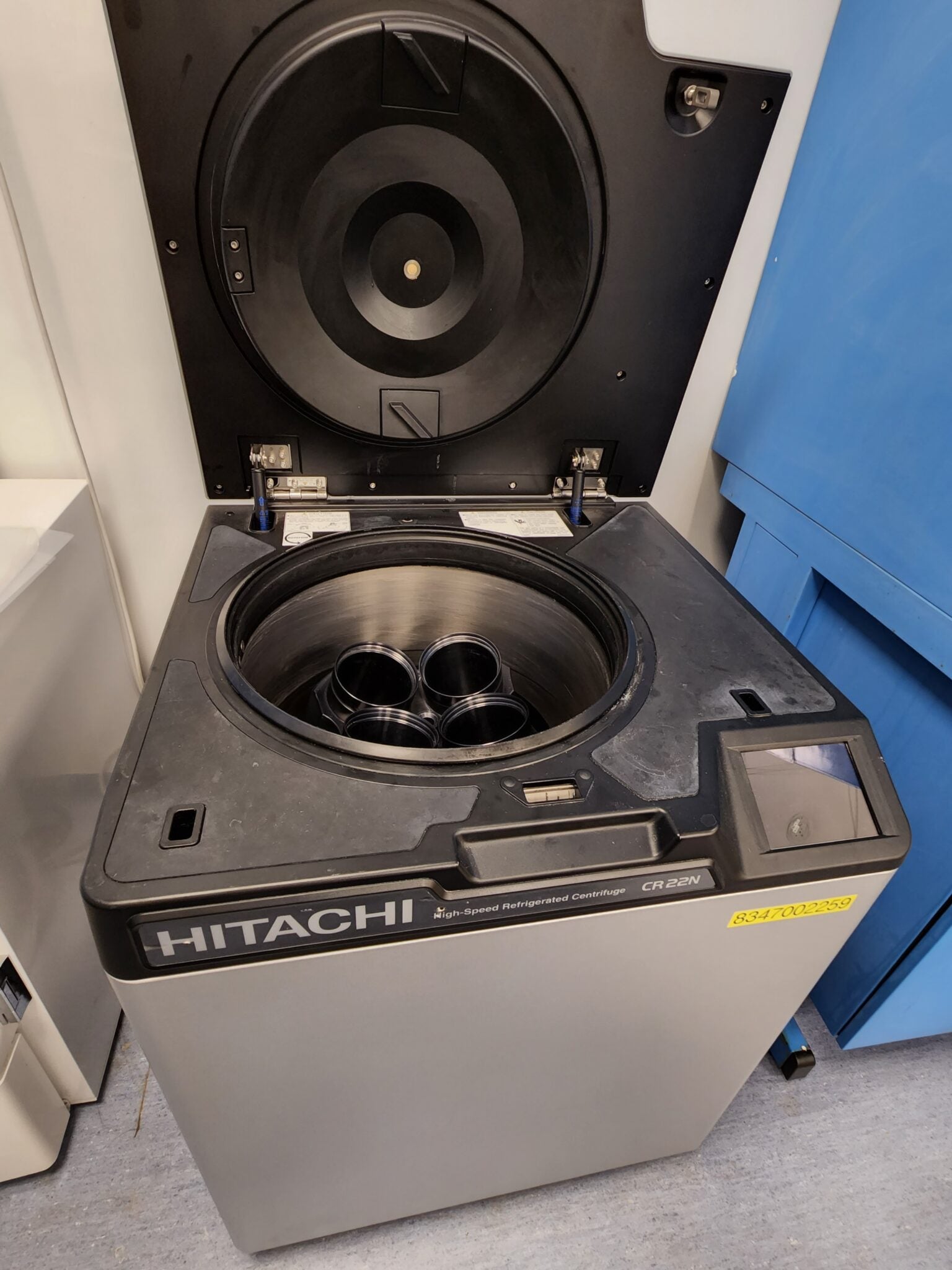 Hitachi CR-22N Standing Model Centrifuge – St John's Island National ...